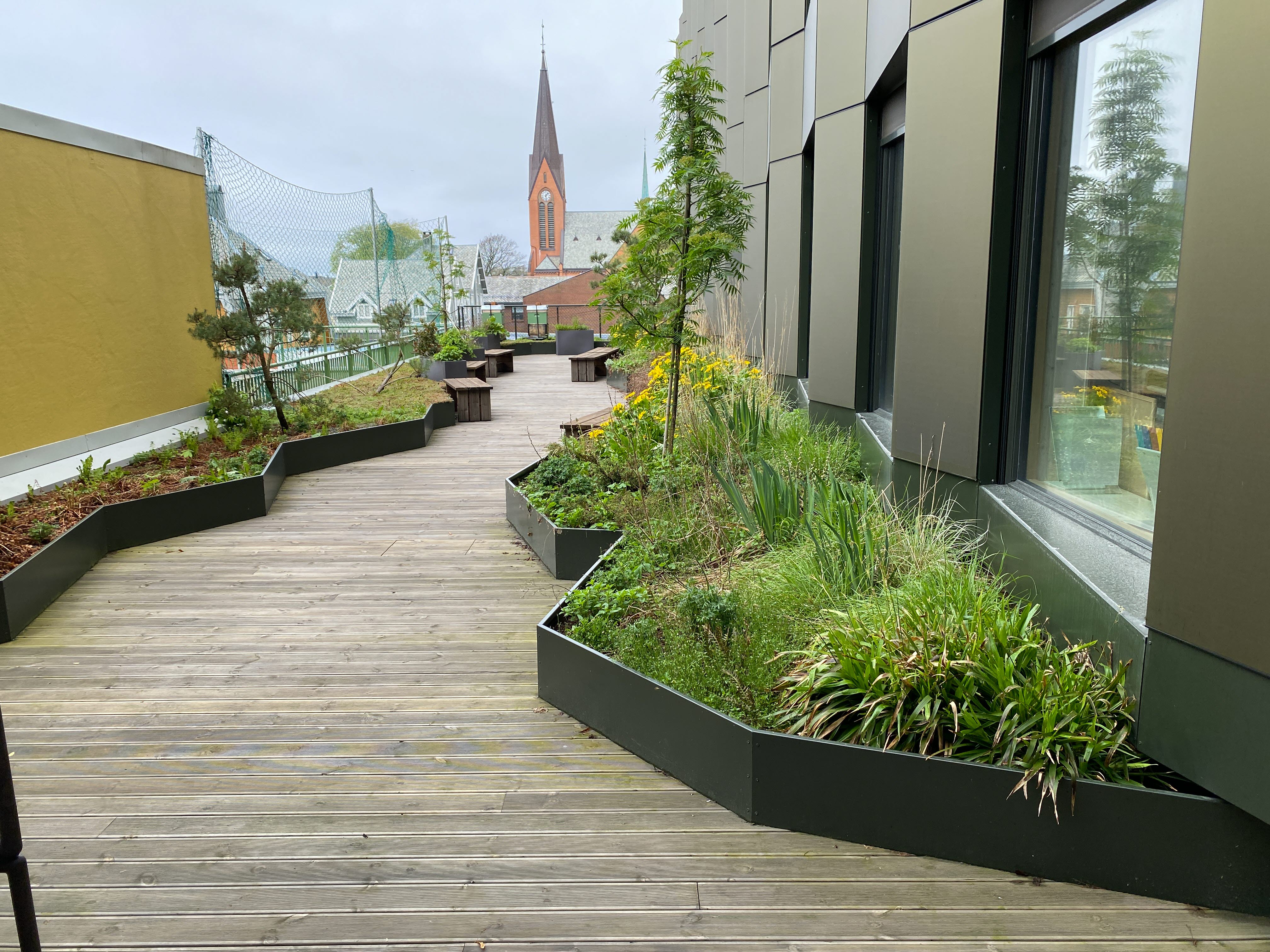 Sustainable Flat-Roof Solutions for BREEAM Standards